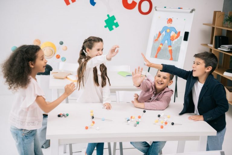 Small Group Instruction: How to Group Students - Madly Learning